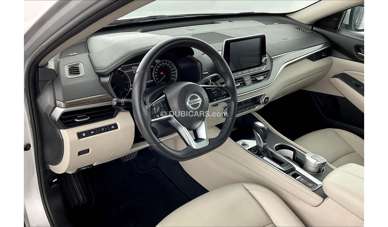 Used Nissan Altima SL Turbo 2020 for sale in Dubai - 604265