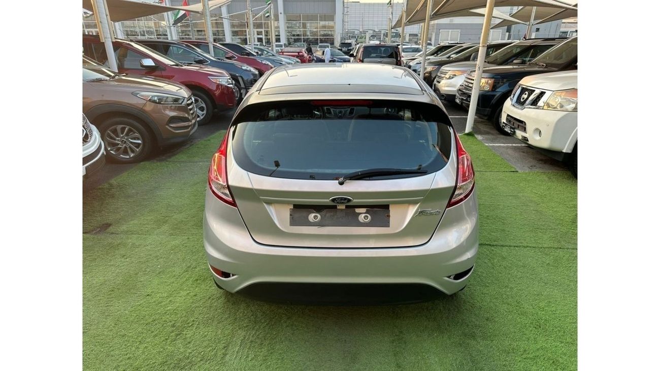 Used Ford Fiesta 2014 for sale in Sharjah - 699719
