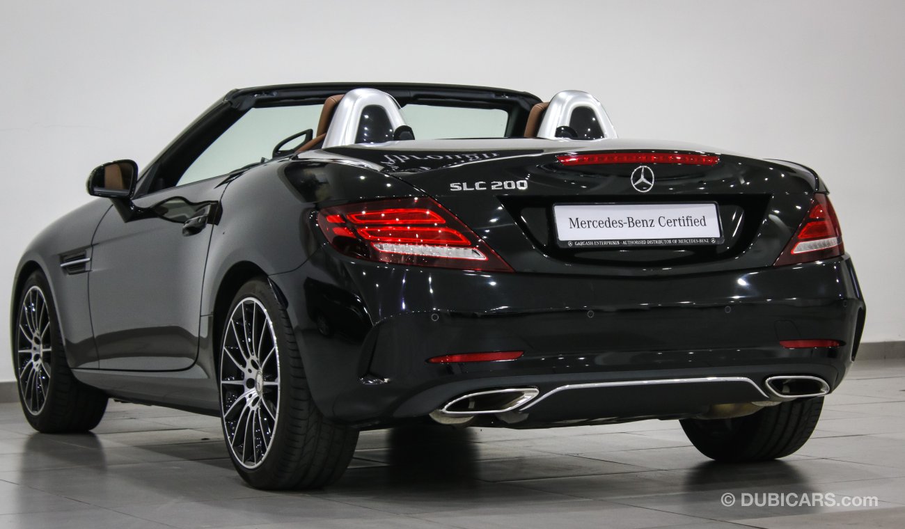 Used Mercedes-Benz SLC 200 2017 for sale in Dubai - 156128