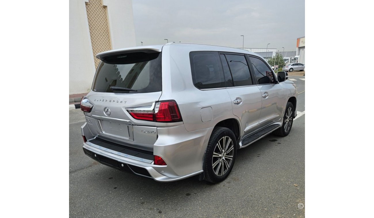 Used Lexus LX 570 2009 for sale in Dubai - 724732