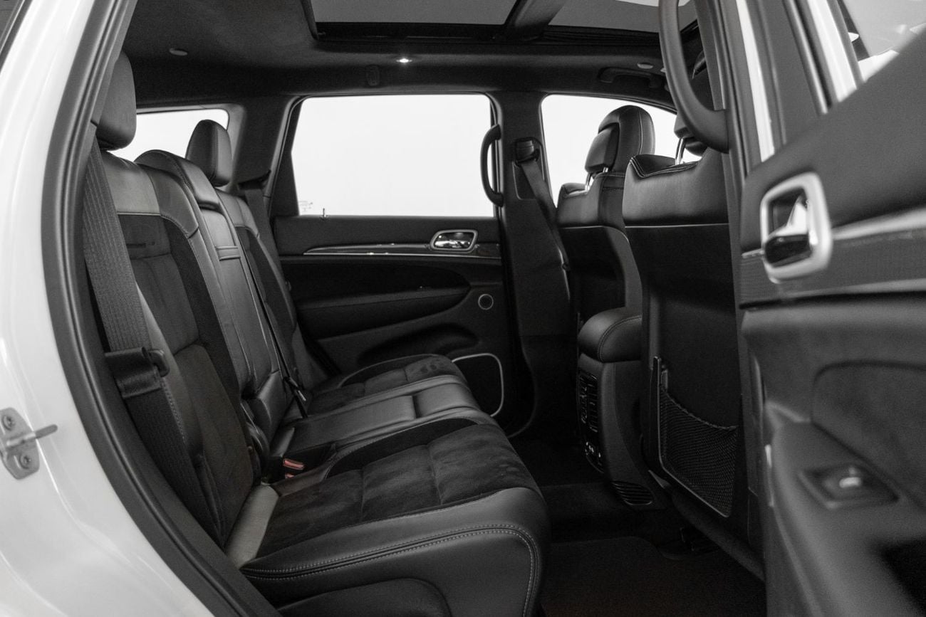 Used Jeep Grand Cherokee Trackhawk 2018 for sale in Dubai - 770525