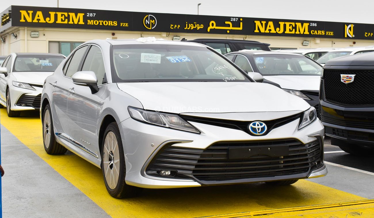 New Toyota Camry GLE 2.5L Hybrid 2023 for sale in Dubai - 575491