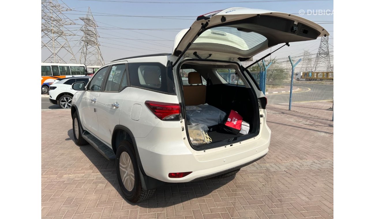 New 2022 Toyota Fortuner GX (AN150), 5dr SUV, 2.7L 4cyl Petrol ...