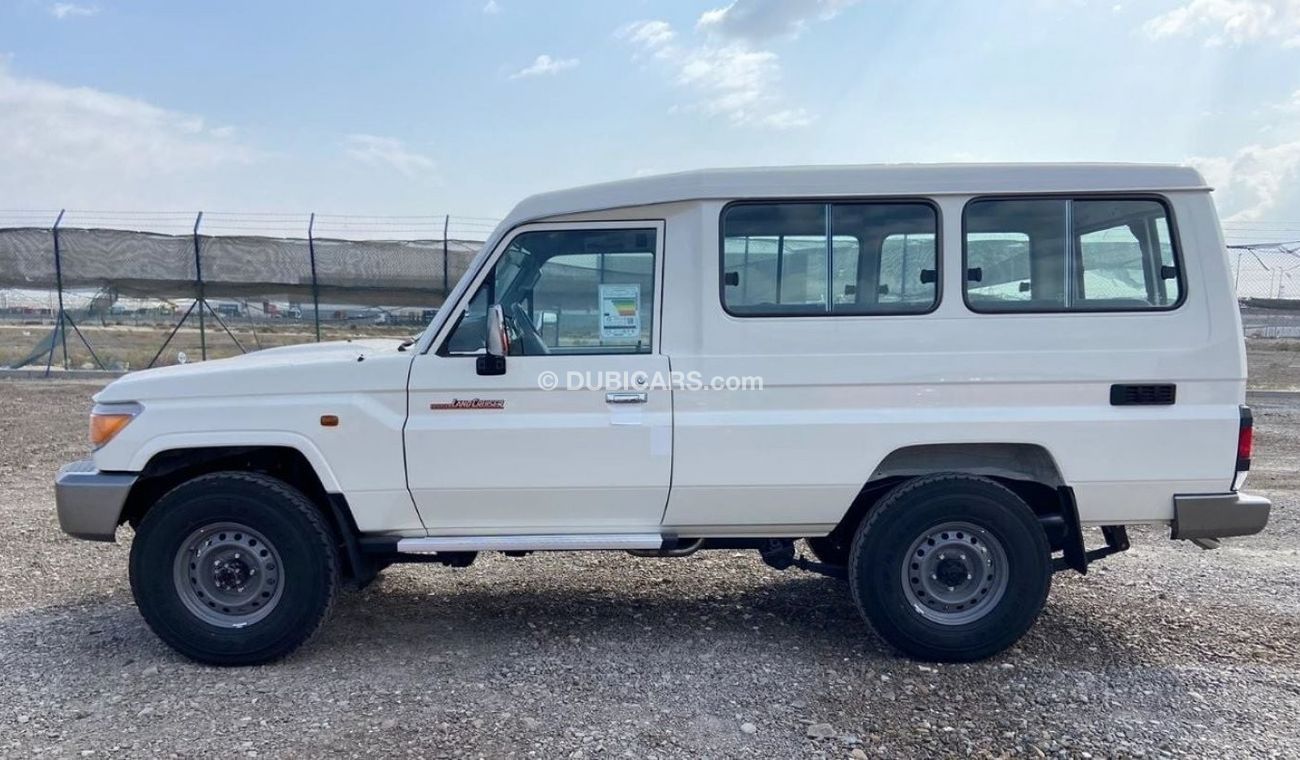 New Toyota Land Cruiser Hard Top LC78 4.0L PETROL 3 DOOR WITH POWER ...