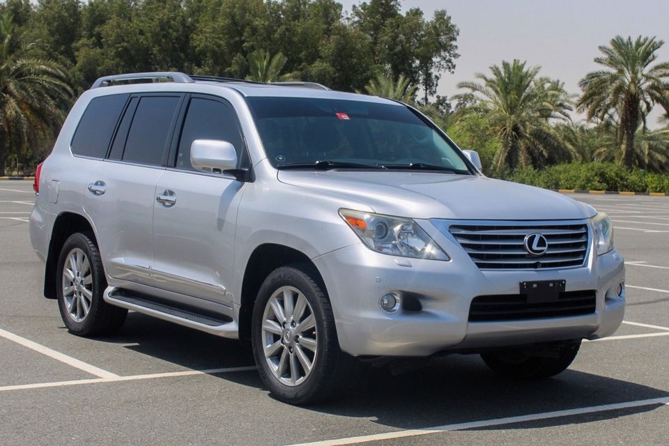 Used Lexus LX 570 Lexus 570 2011 2011 for sale in Dubai - 631359