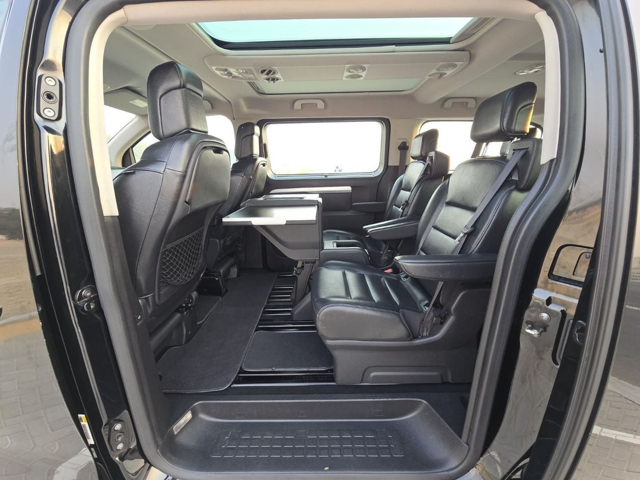 Used PEUGEOT TRAVELLER VIP DIESEL 2020 2KEYS // FULL OPITION // ORGINAL ...