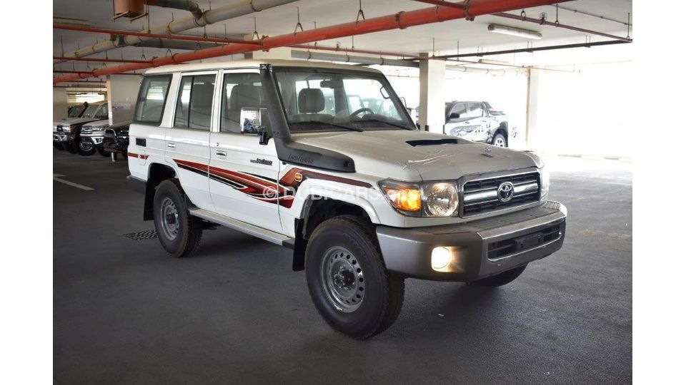 New Toyota Land Cruiser Hard Top 76 HARDTOP LX V8 4.5L TD 5 SEAT MANUAL ...