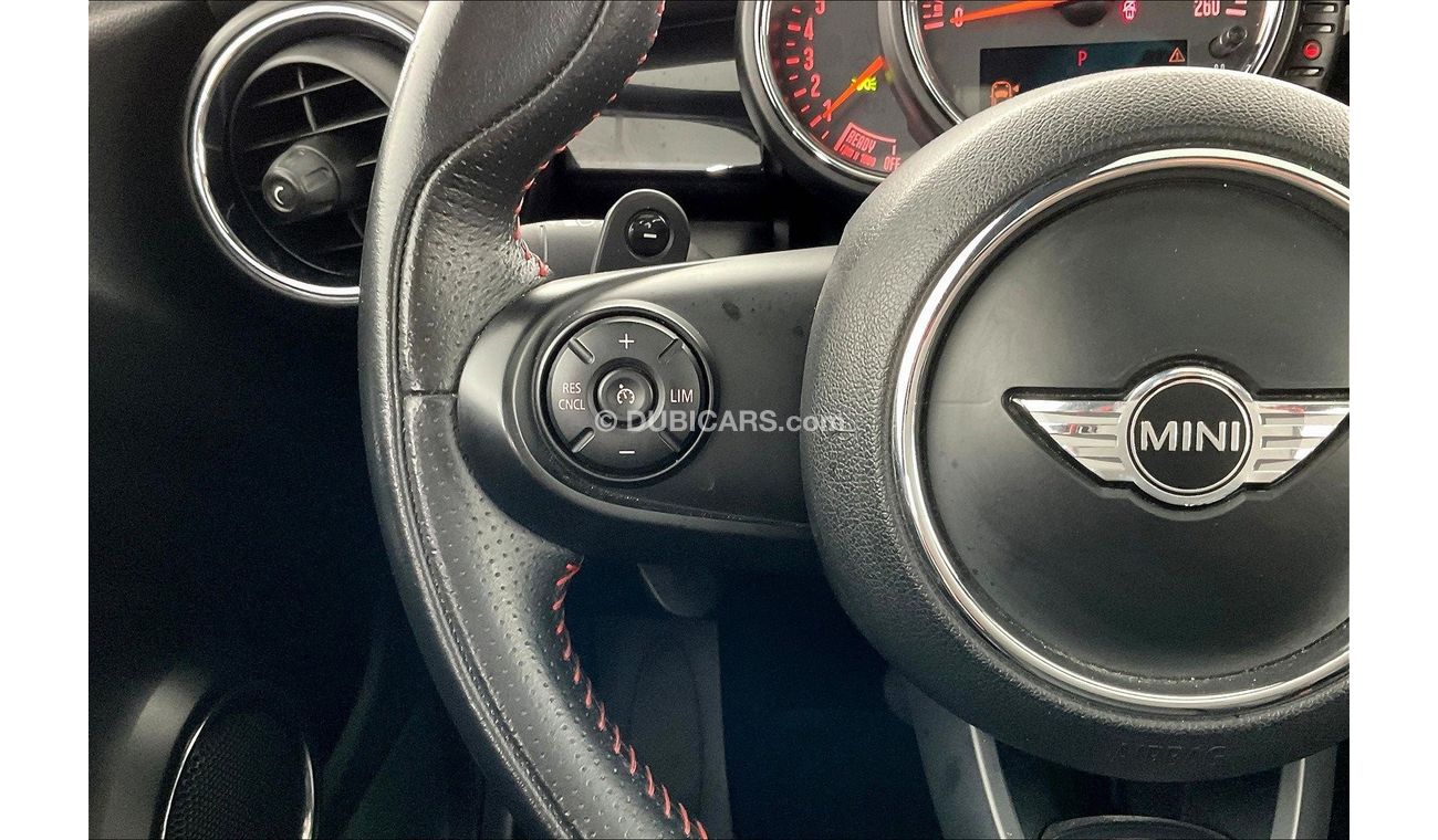 Used Mini Cooper S Standard 2016 for sale in Dubai - 639296