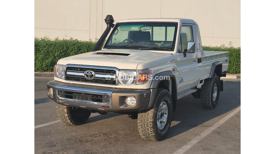 Used Toyota Land Cruiser Pick Up DIESEL 4.5L RIGHT HAND DRIVE SINGLE ...