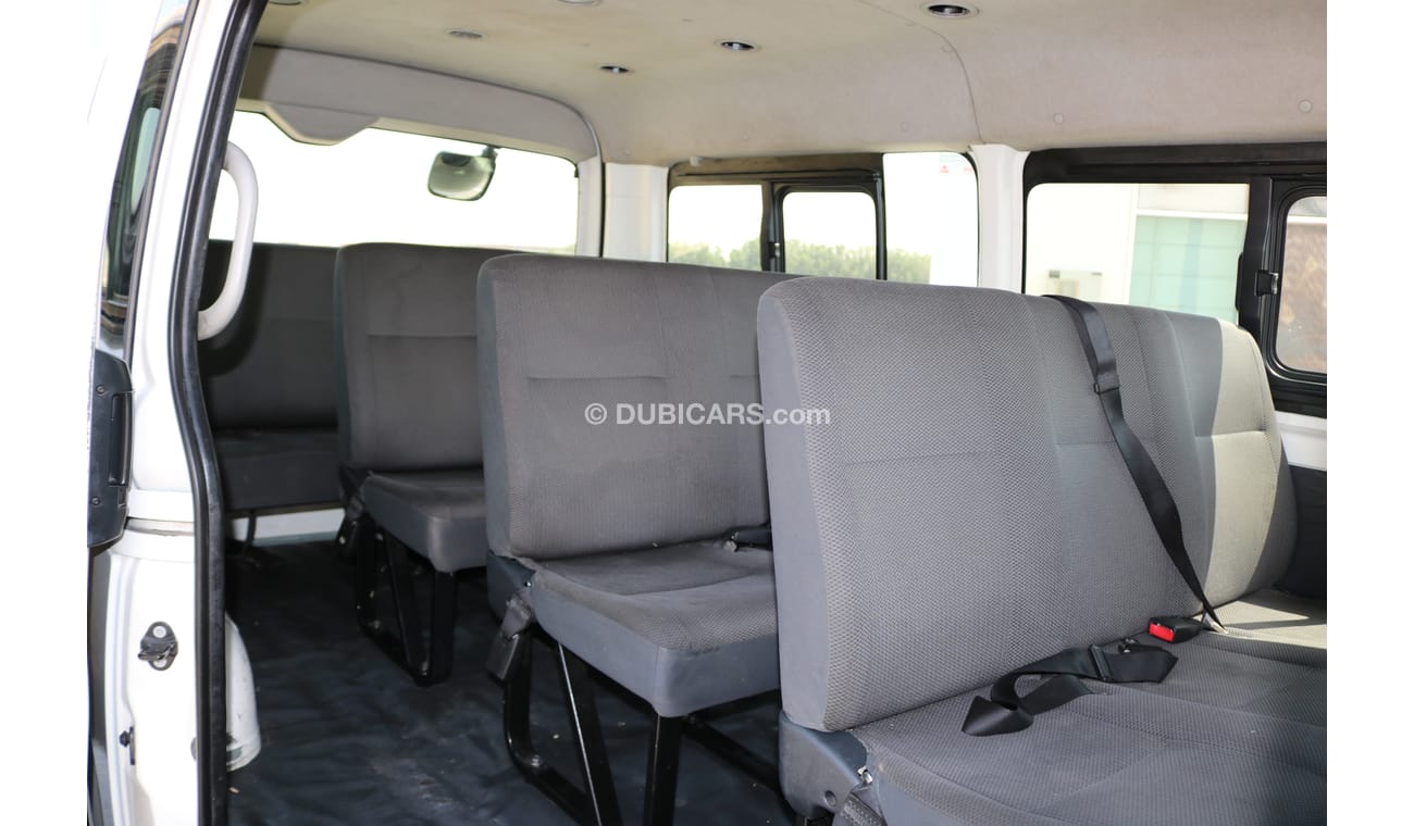 Used Toyota Hiace MID ROOF 15 SEATER BUS 2015 for sale in Dubai - 230770