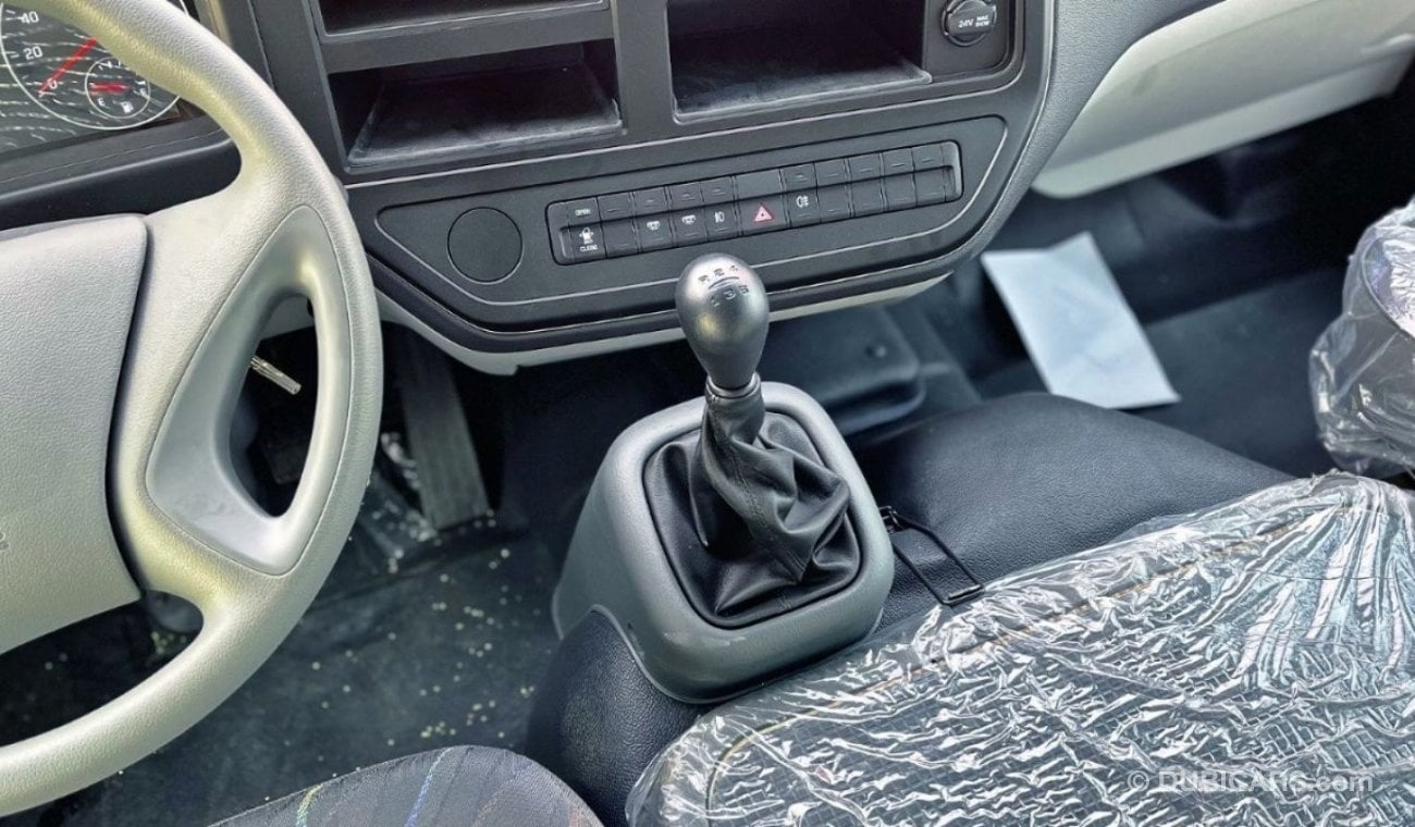 New Hyundai County 2023 for sale in Dubai - 530639