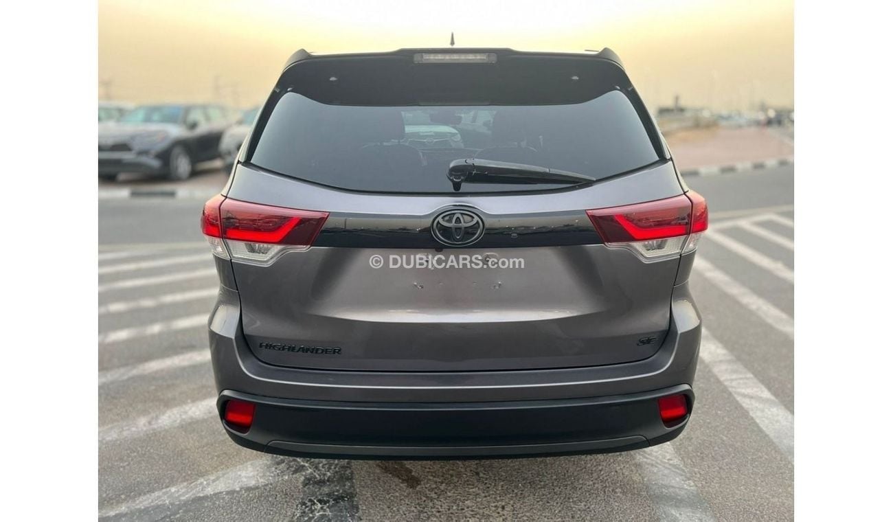 Used *Offer*2019 Toyota Highlander SE -FULL Option 3.5L V6 / 2019 for sale in Dubai - 665207