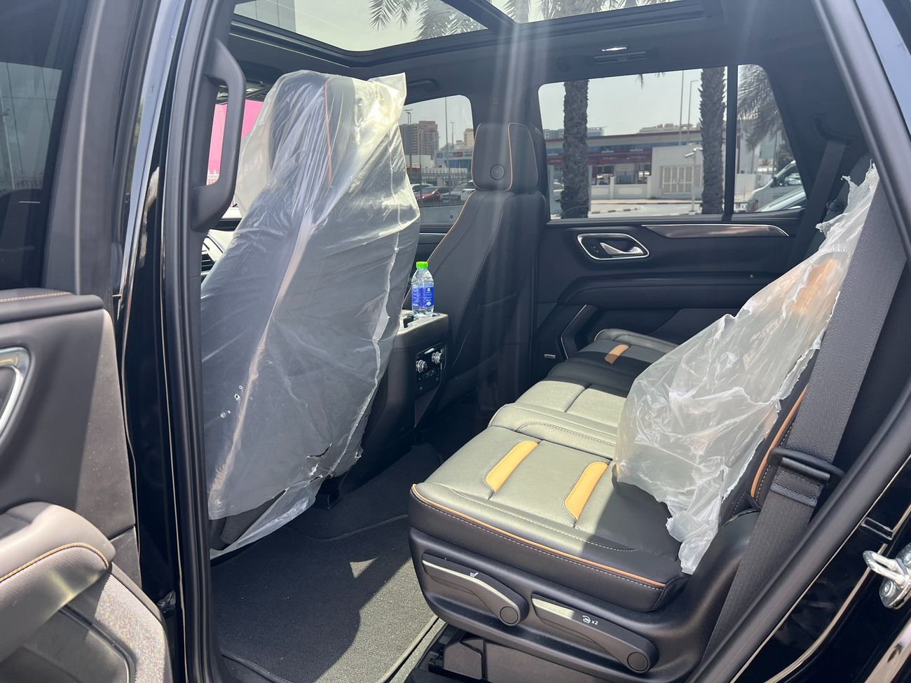 Used GMC Yukon December 2023, 7000 KM 2023 for sale in Dubai - 849972