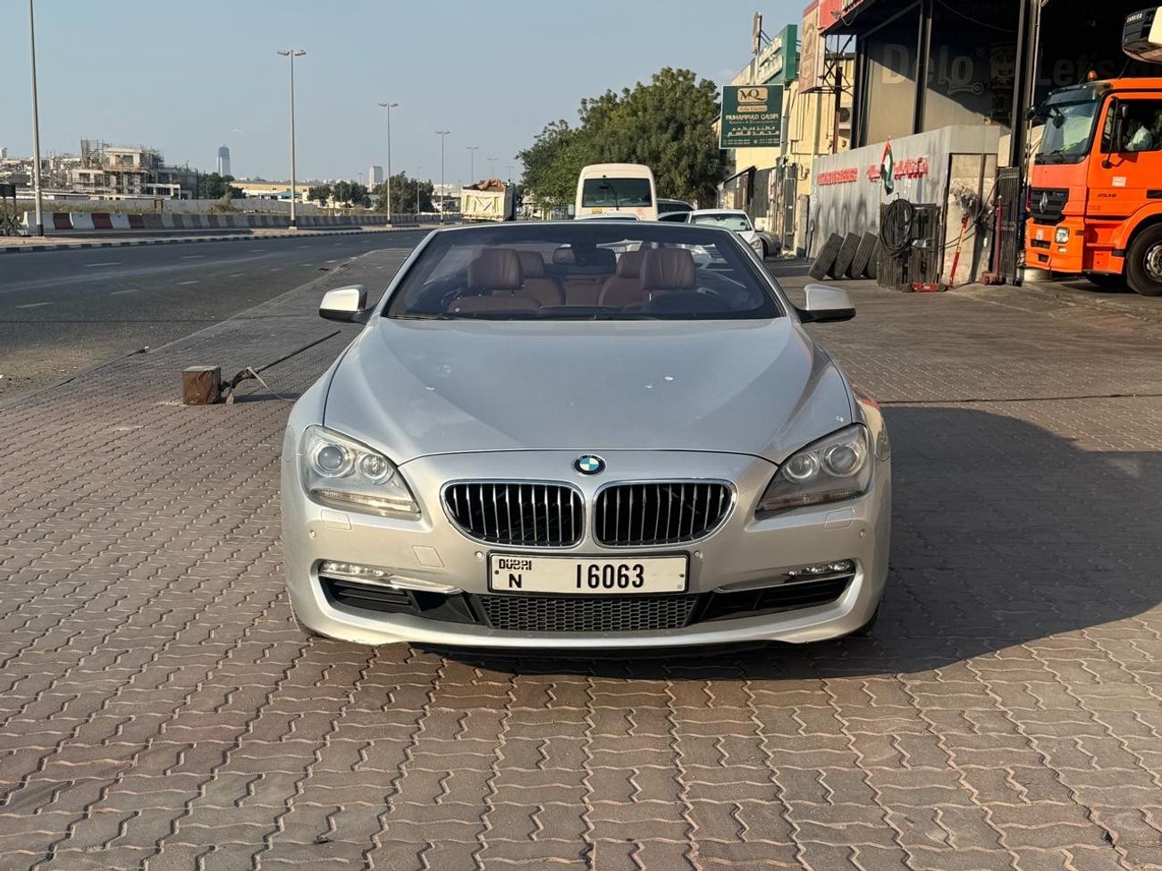 Used BMW 640i Std 3.0L 2011 for sale in Dubai - 803754