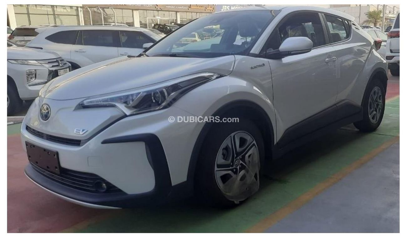 New Toyota CHR 2022 for sale in Dubai - 557417