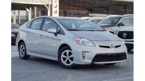 Toyota Prius Price in UAE, Images, Specs & Features