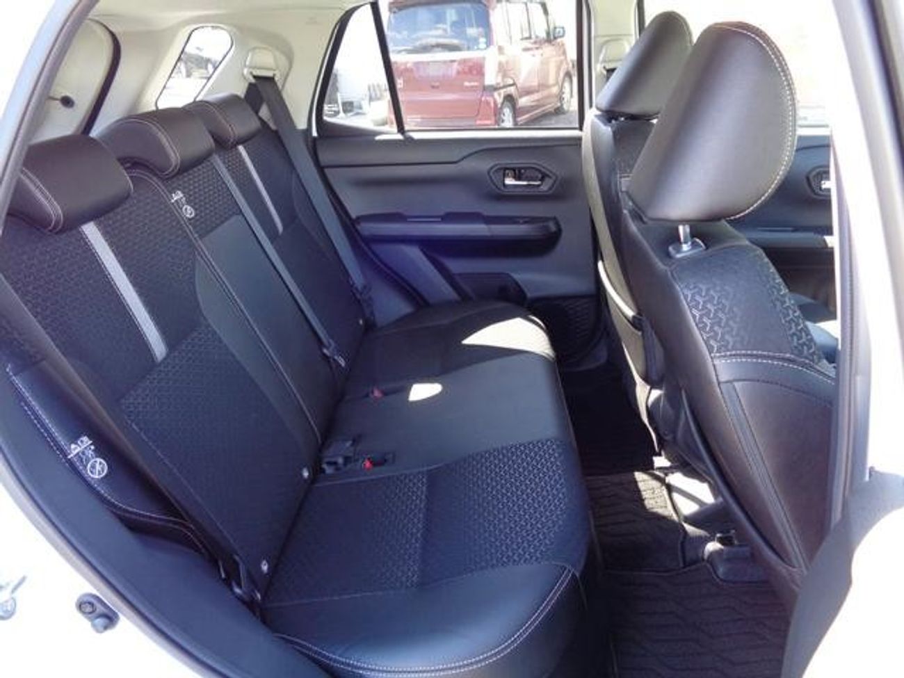 مستعملة دايهاتسو روكي A202S 2023 للبيع في اليابان - 724803