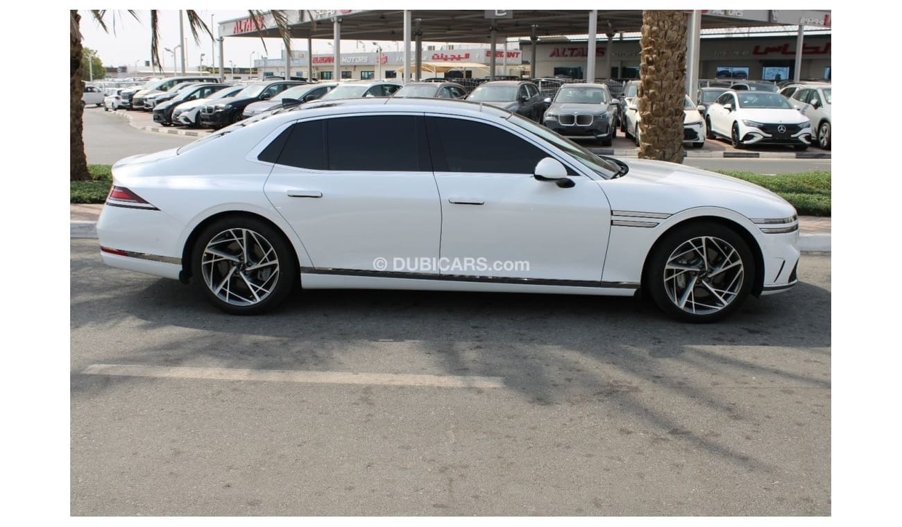 Used Genesis G90 3.5L Twin Turbo 2023 for sale in Dubai - 756977