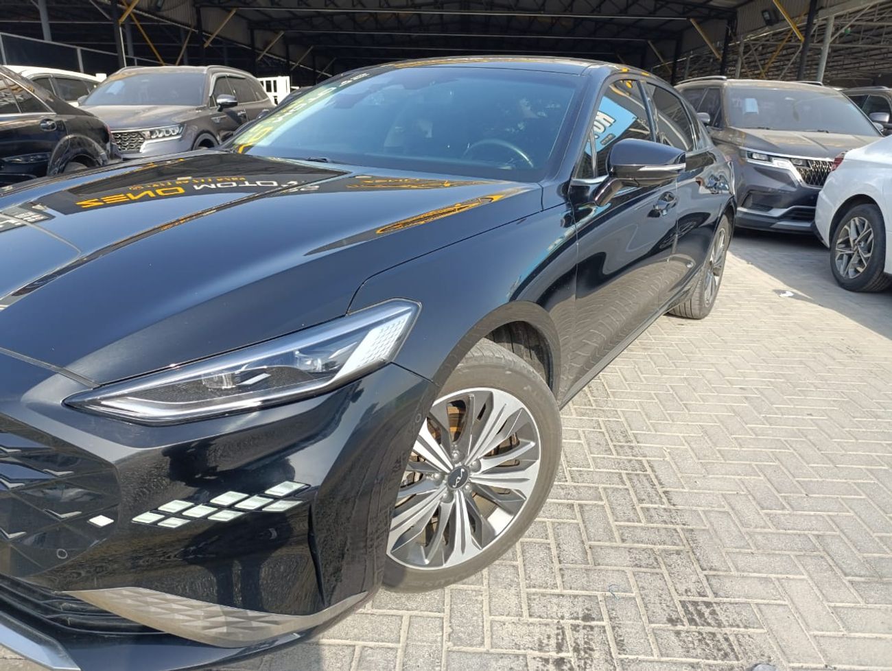Used Kia K8 Std 1.6L 2022 for sale in Sharjah - 862106