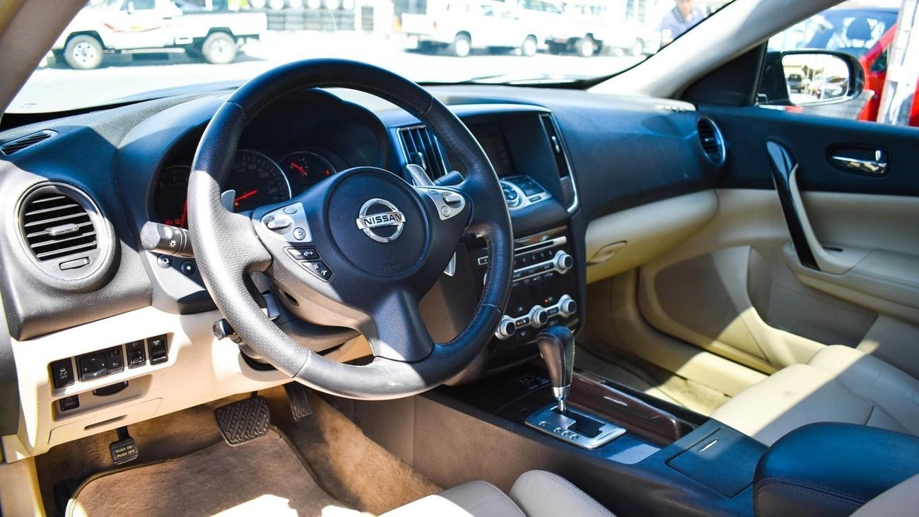 Used Nissan Maxima 2012 for sale in Dubai - 552237