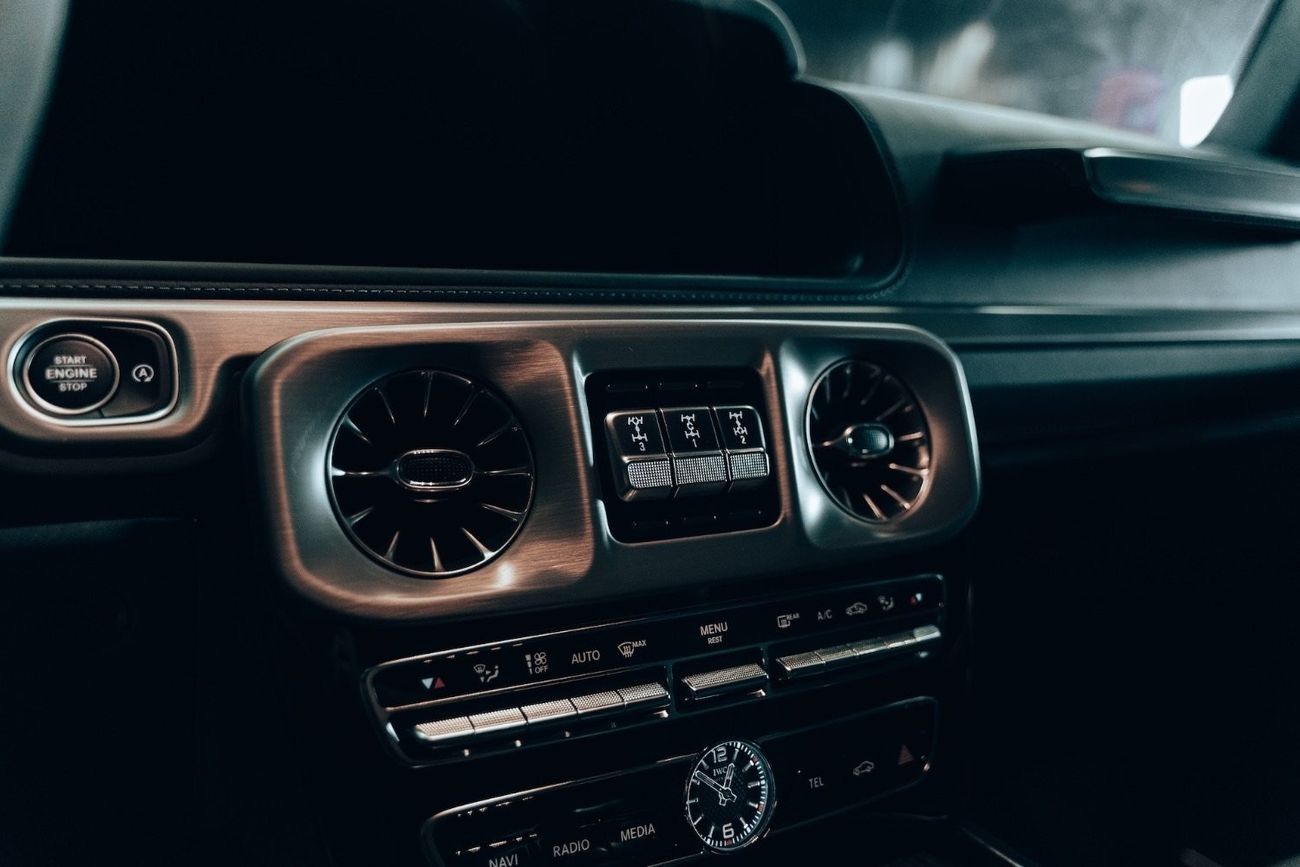 Used Mercedes-Benz G 63 AMG Munufaktur Rare Dark Olive Mango colour ...