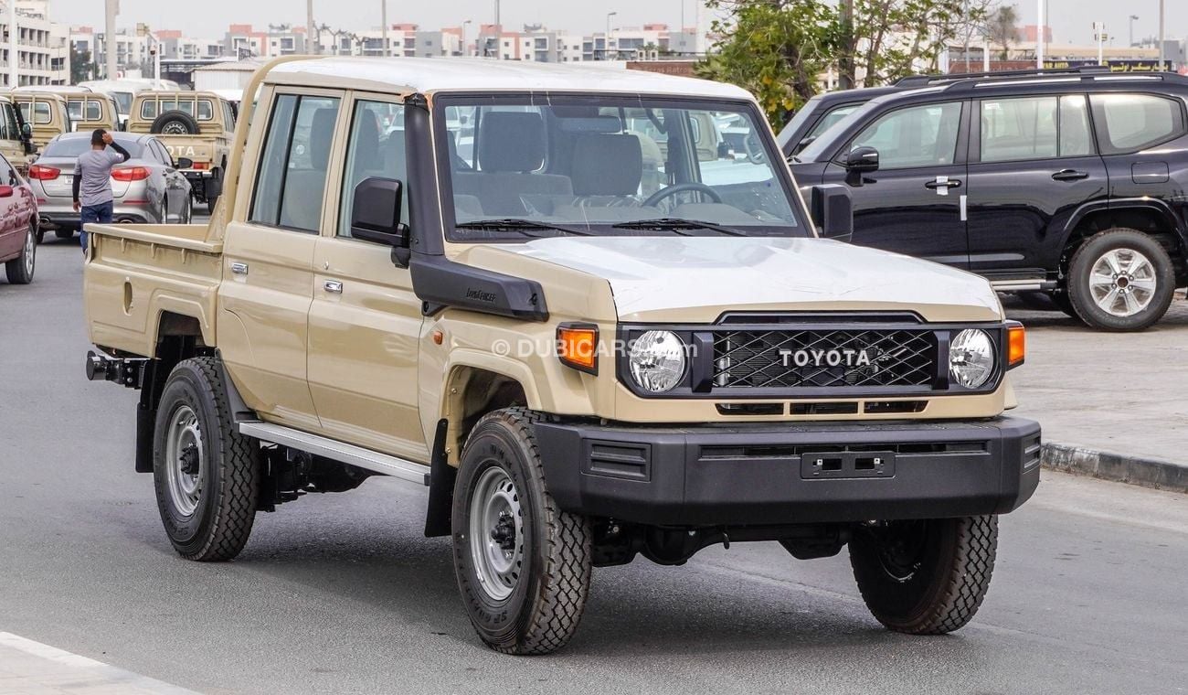 New Toyota Land Cruiser Pick Up LC79 D/C Basic Option A/T 4.0L Petrol ...