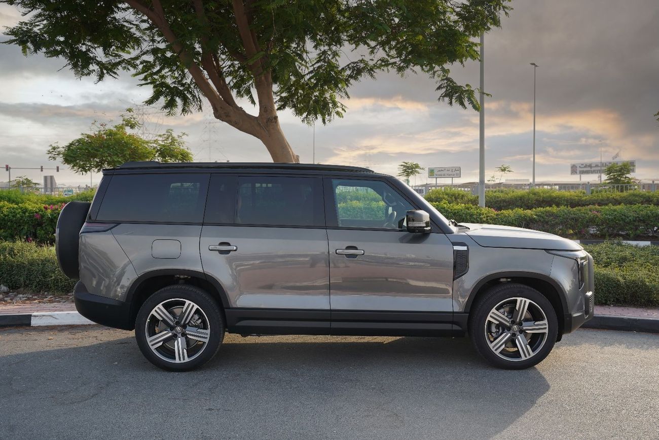 New 2024 ROX 01 Hybrid SUV 7Seaters AWD 0Km 2024 for sale in Dubai - 749712