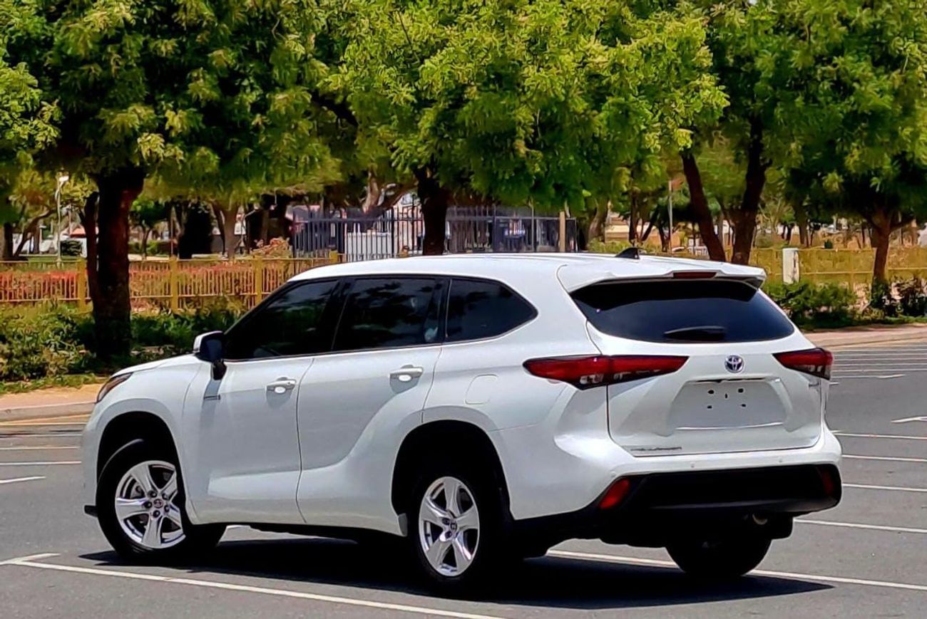 Used Toyota Highlander LE HEV 2.5L 2022 HYBRID 2.5L GCC (1560/-MONTHLY ...