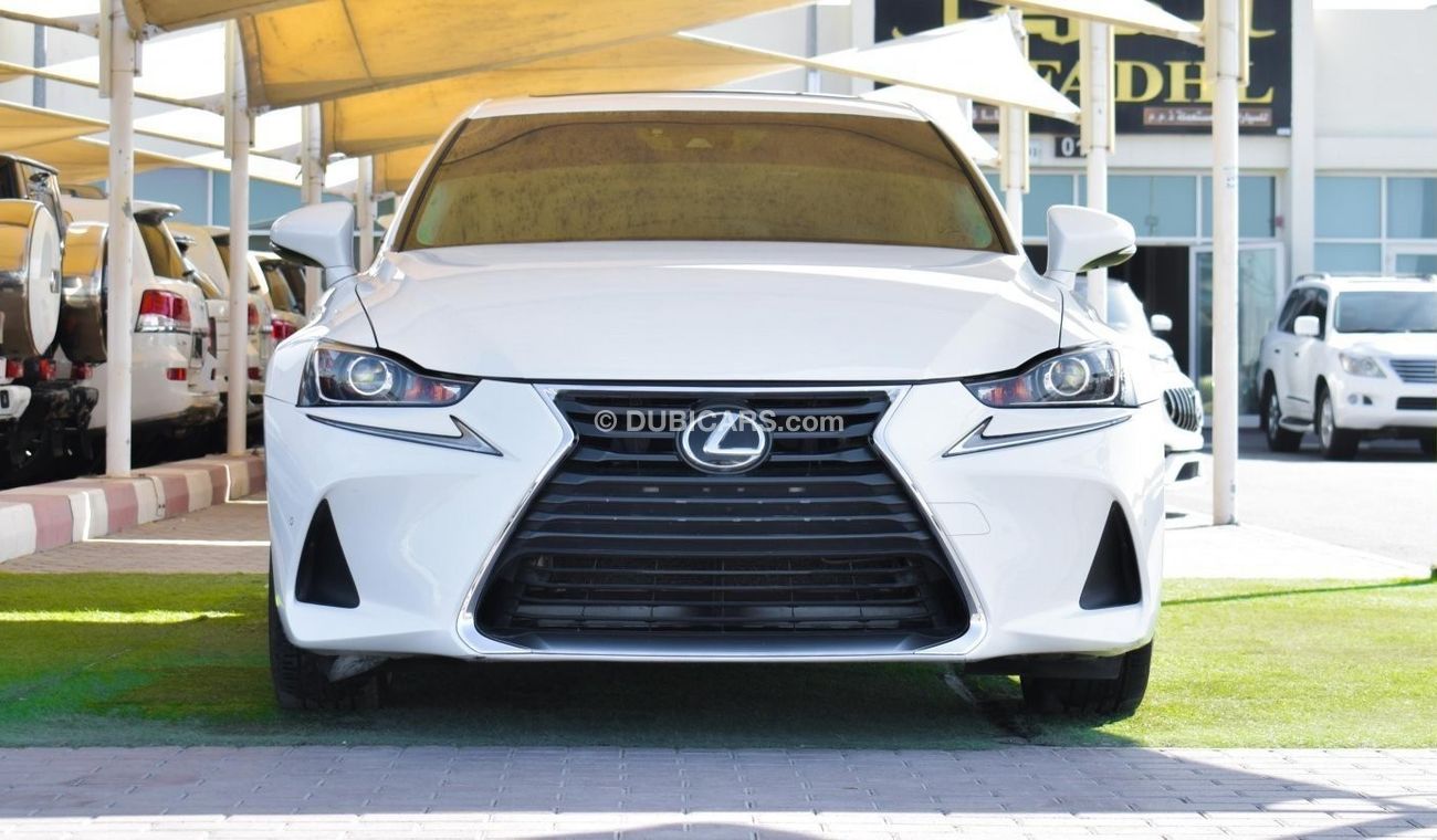 Used Lexus IS300 2019 for sale in Sharjah - 561023