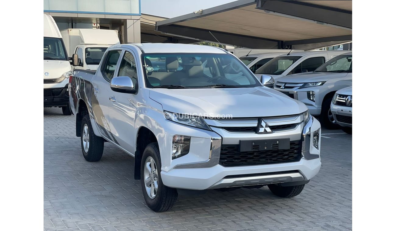 Used Mitsubishi L200 2020 l 4x4 l Ref#428 2020 for sale in Sharjah - 647301