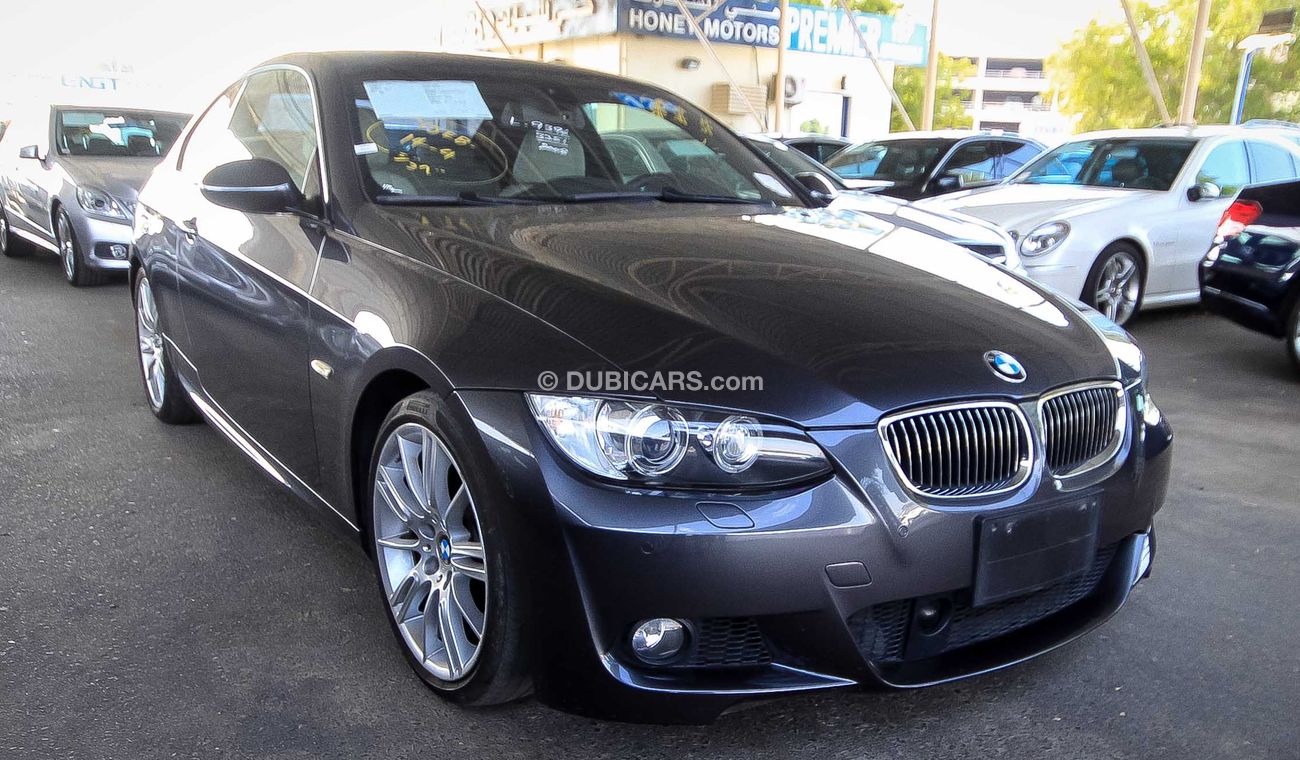 Used BMW 335i i 2008 for sale in Dubai - 189592