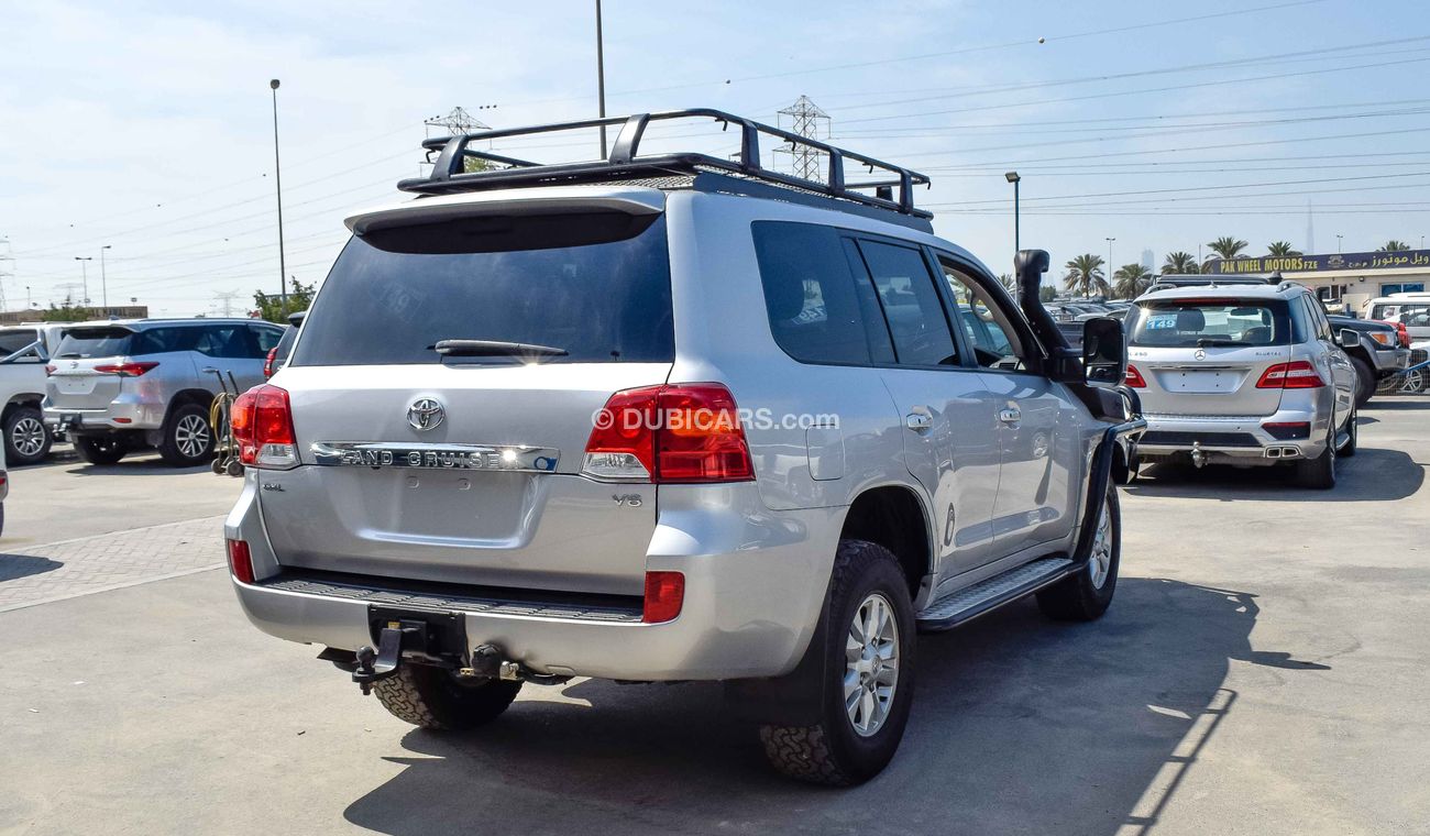 Used Toyota Land Cruiser GXL V8 2015 for sale in Dubai - 217108
