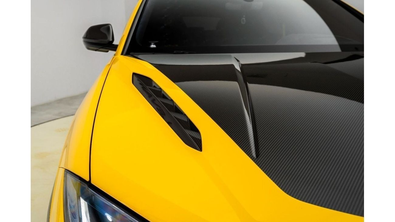 Used Lamborghini Urus 2023 for sale in Dubai - 750938