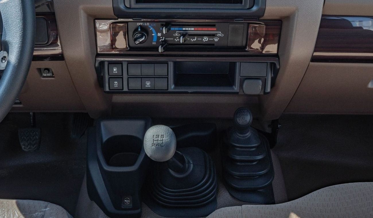 New Toyota Land Cruiser 70 2025 Toyota Land Cruiser LC 78 V6 4.0L MT ...