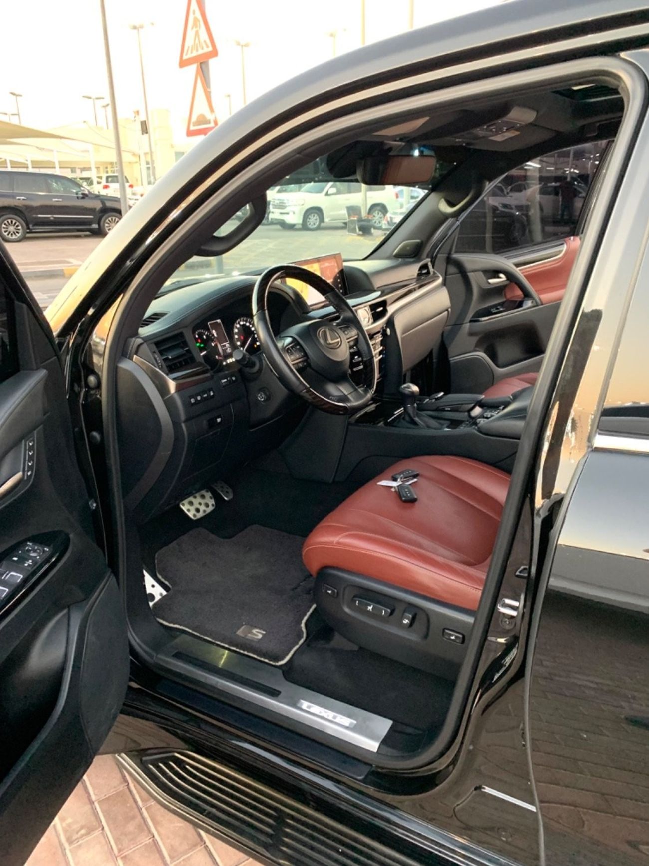Used Lexus LX570 Signature 2019 for sale in Sharjah - 703497