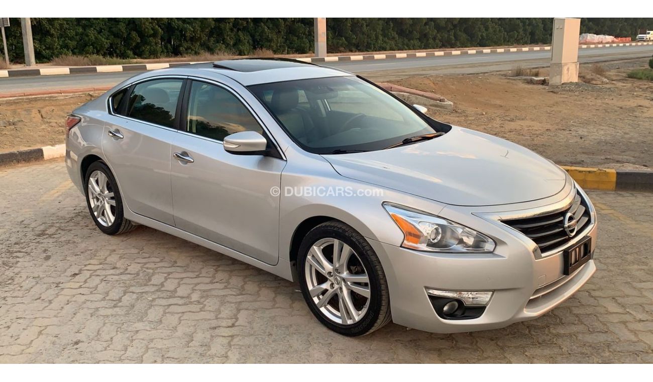 Used Nissan Altima SL 2015 3.5L Ref#741 2015 for sale in Sharjah - 486240