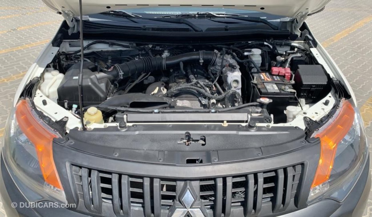 Used Mitsubishi L200 2016 4x2 Ref#247 2016 for sale in Sharjah - 420195