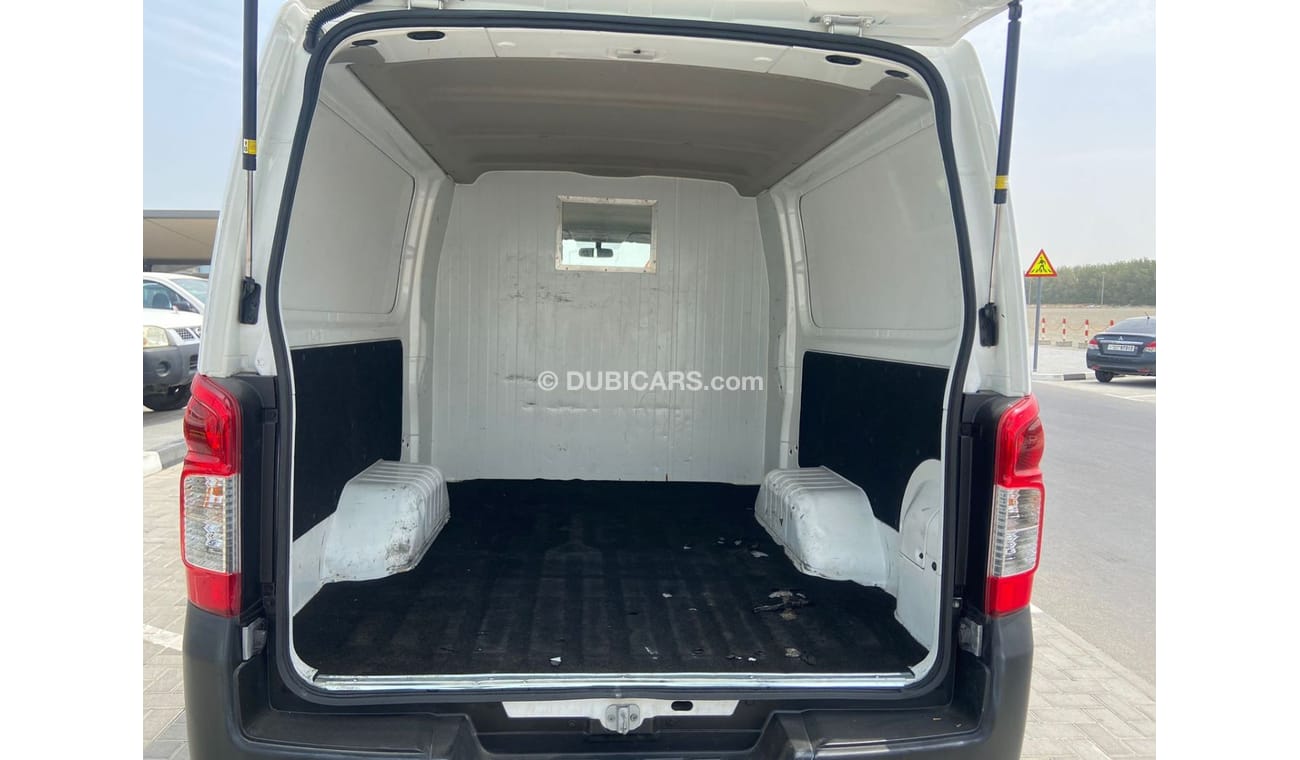 Used Mitsubishi Fuso 2016 I 6 Seats and Van I Ref# 416 2016 for sale in Sharjah - 639209