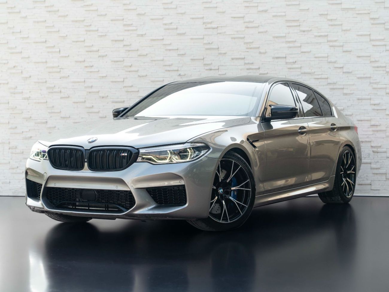 Used BMW M5 Competition 4.4L (617 HP) 2020 for sale in Dubai - 899080