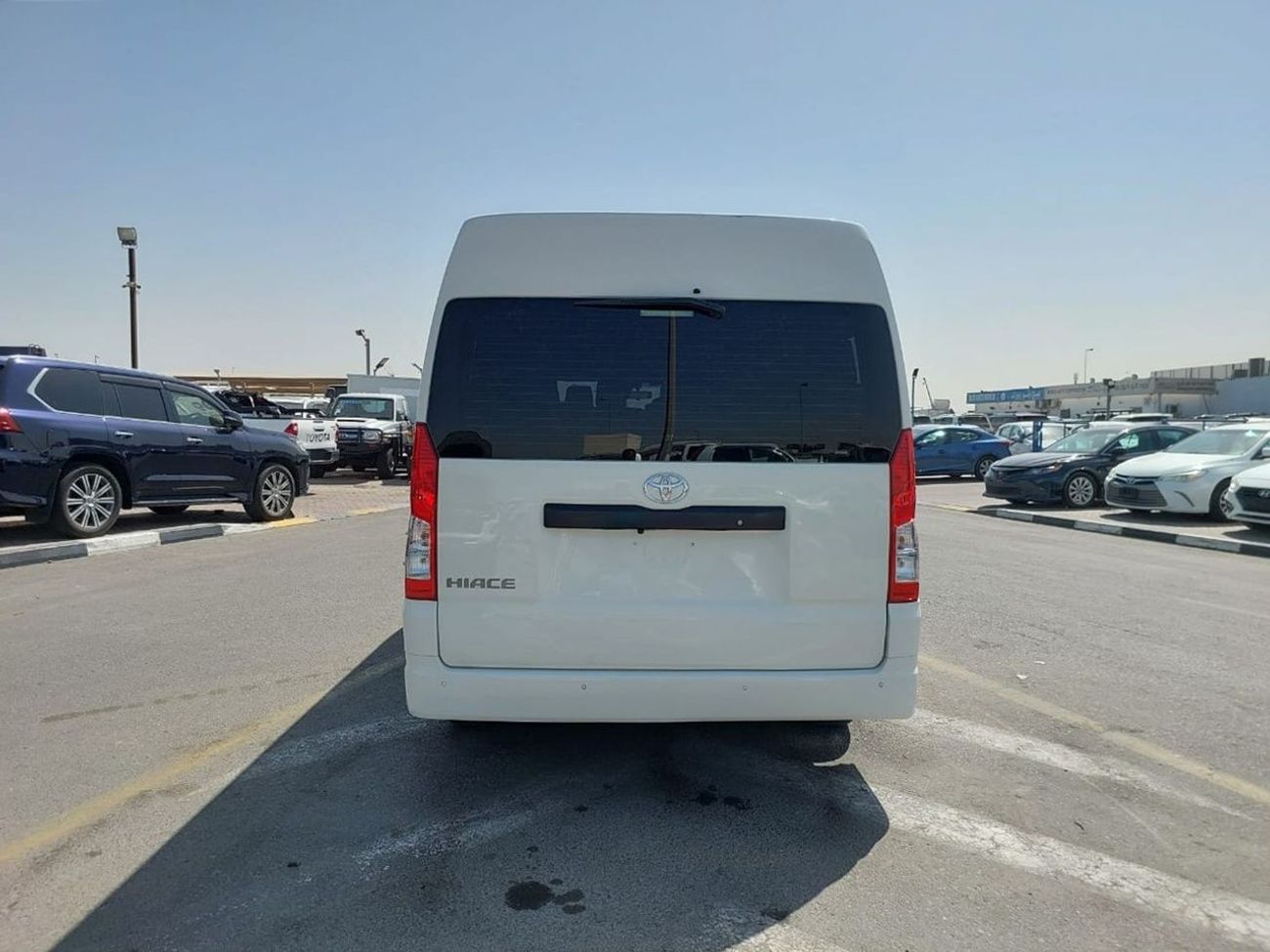 Used TOYOTA HIACE COMMUTER VAN RHD 2021 MODEL 2.8L DIESEL AUTOMATIC ...