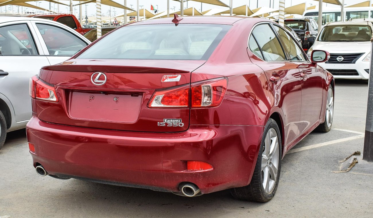 Used Lexus IS350 2011 for sale in Sharjah - 224435