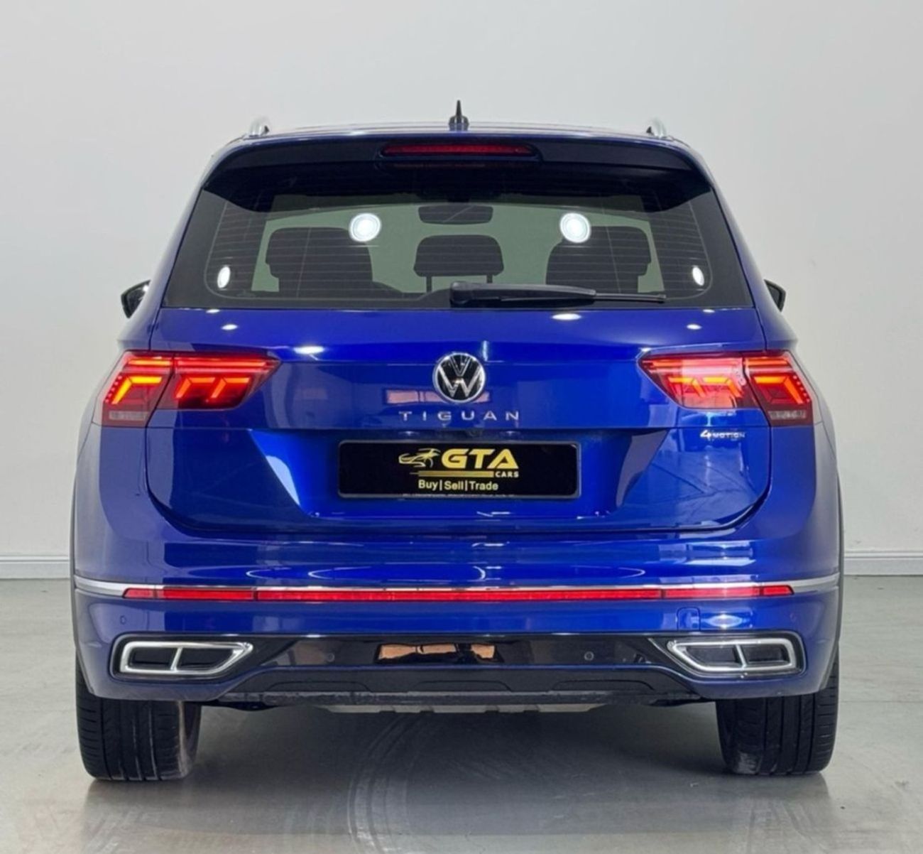 Used R-Line 2.0L 2022 Volkswagen Tiguan R-Line, Agency Warranty, Full Service History, GCC 2022 ...