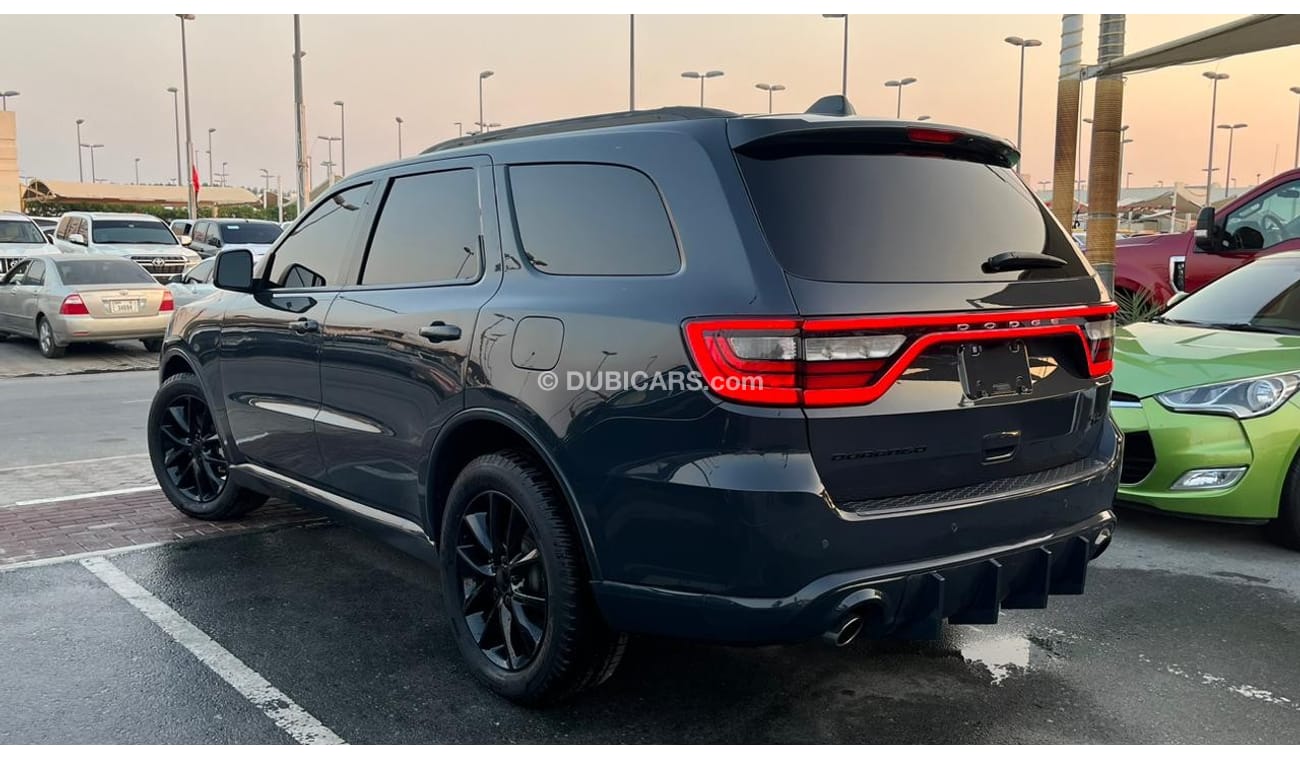 Used Dodge Durango R/T 2017 for sale in Sharjah - 565839