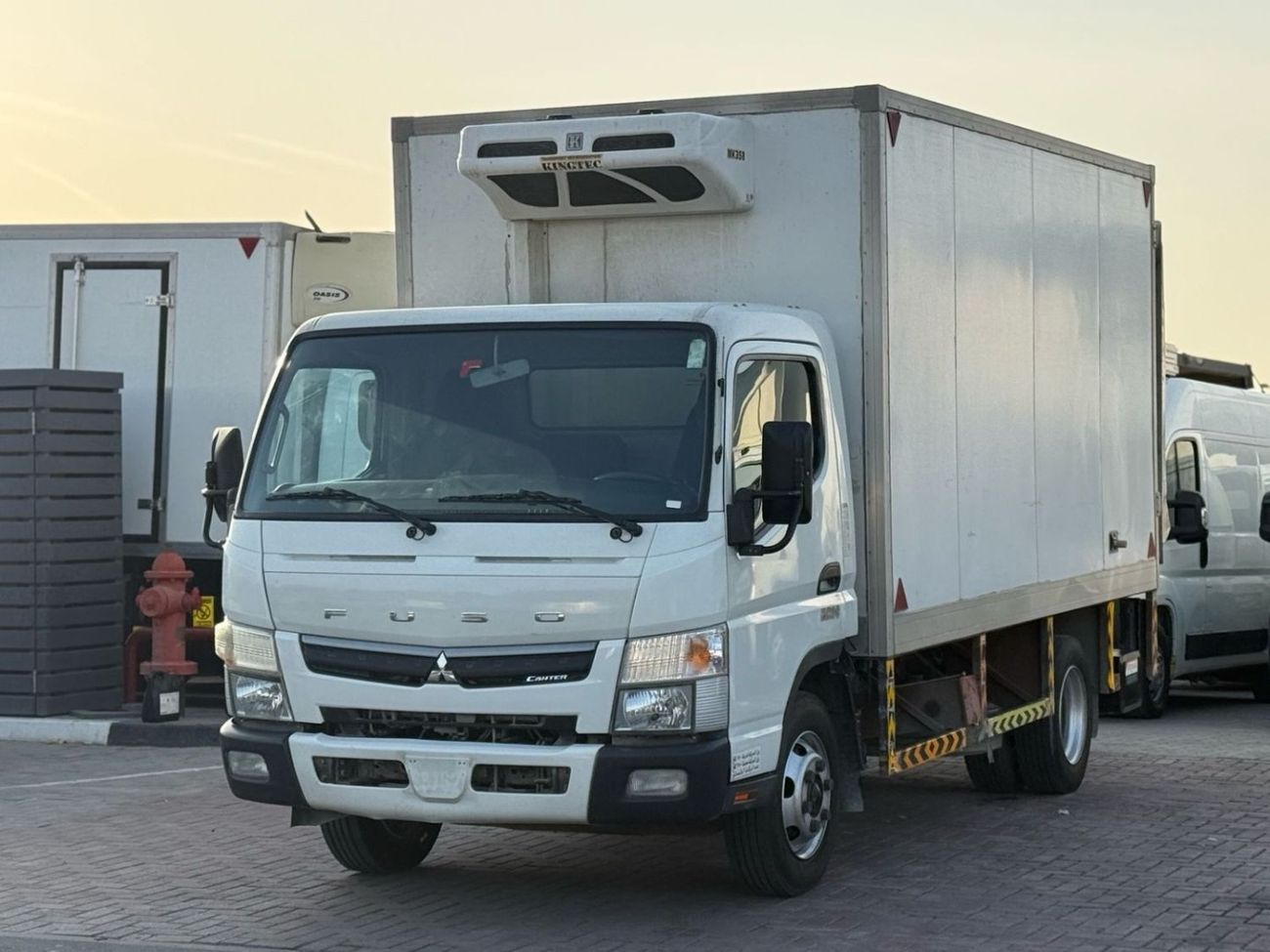 Used Mitsubishi Canter 2022 | Chiller | Ref#558 2022 for sale in Sharjah - 829005