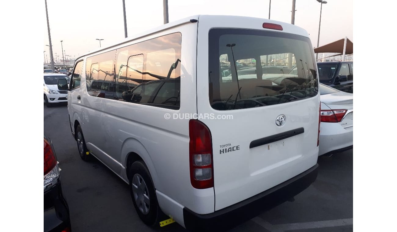Used Toyota Hiace 2016 for sale in Dubai - 146618