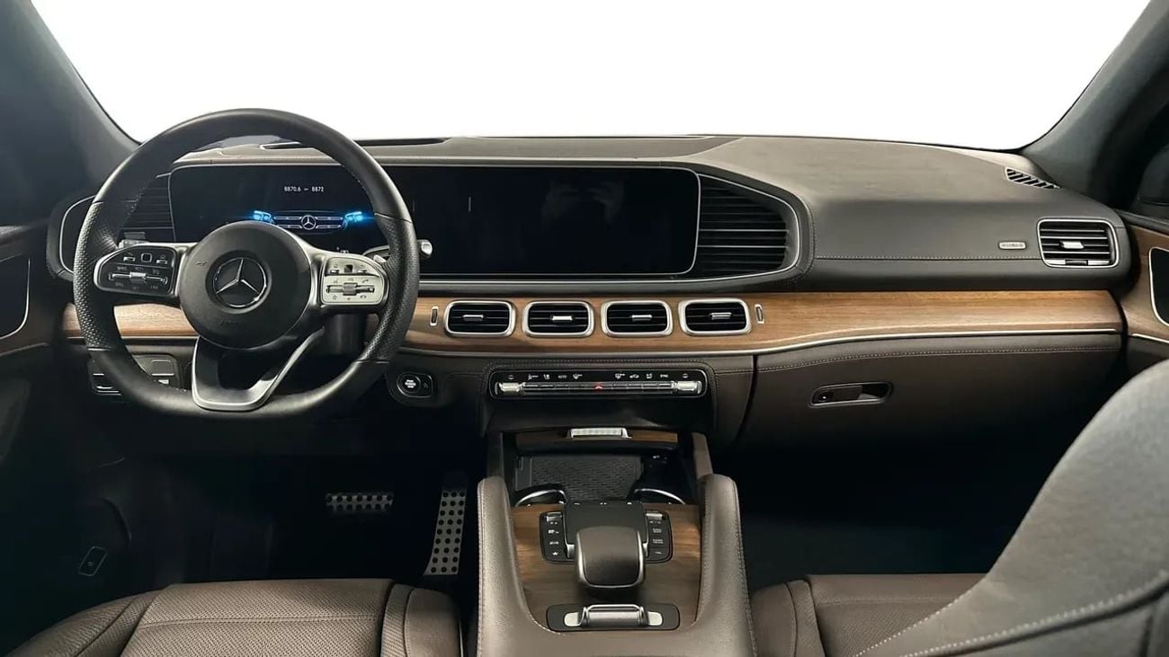 Used Mercedes-Benz GLS 450 GLS450 AMG 4M Premium 2023 for sale in Abu Dhabi - 735925