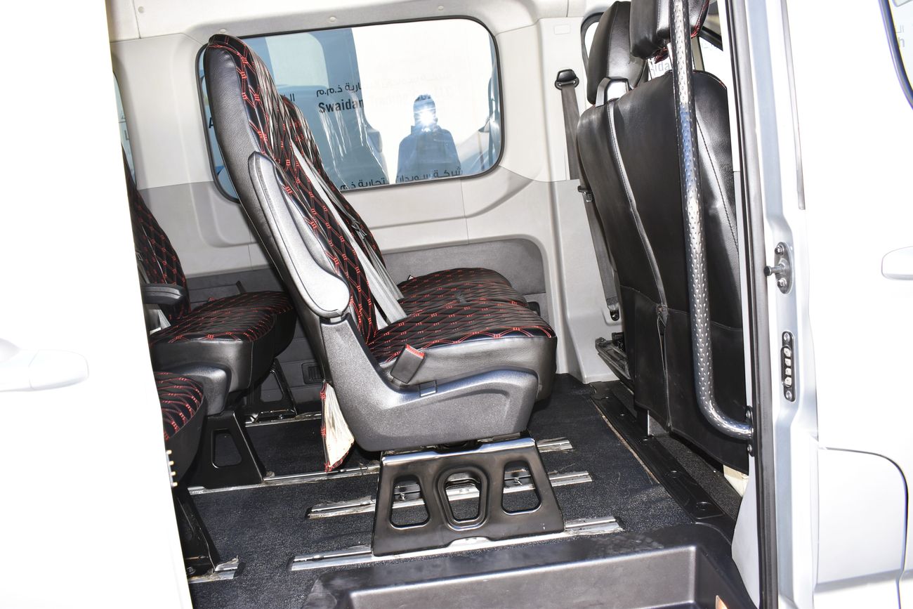 Used Maxus D90 DELIVER-9 V90 15-STR 2.0T L 2020 GCC DEALER WARRANTY 2020 for sale in Dubai - 717354