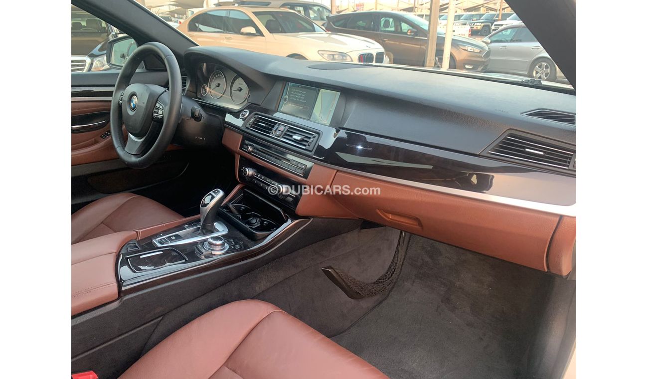 مستعملة بي أم دبليو 523 BMW 523 i_Gcc_2011_Excellent_Condition _Full option 2011 للبيع في دبي ...