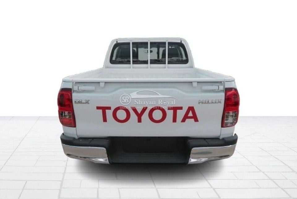New Toyota Hilux LHD 2.4L DSL DLX-G1 4WD MT 2025MY 2025 for sale in Dubai - 806814