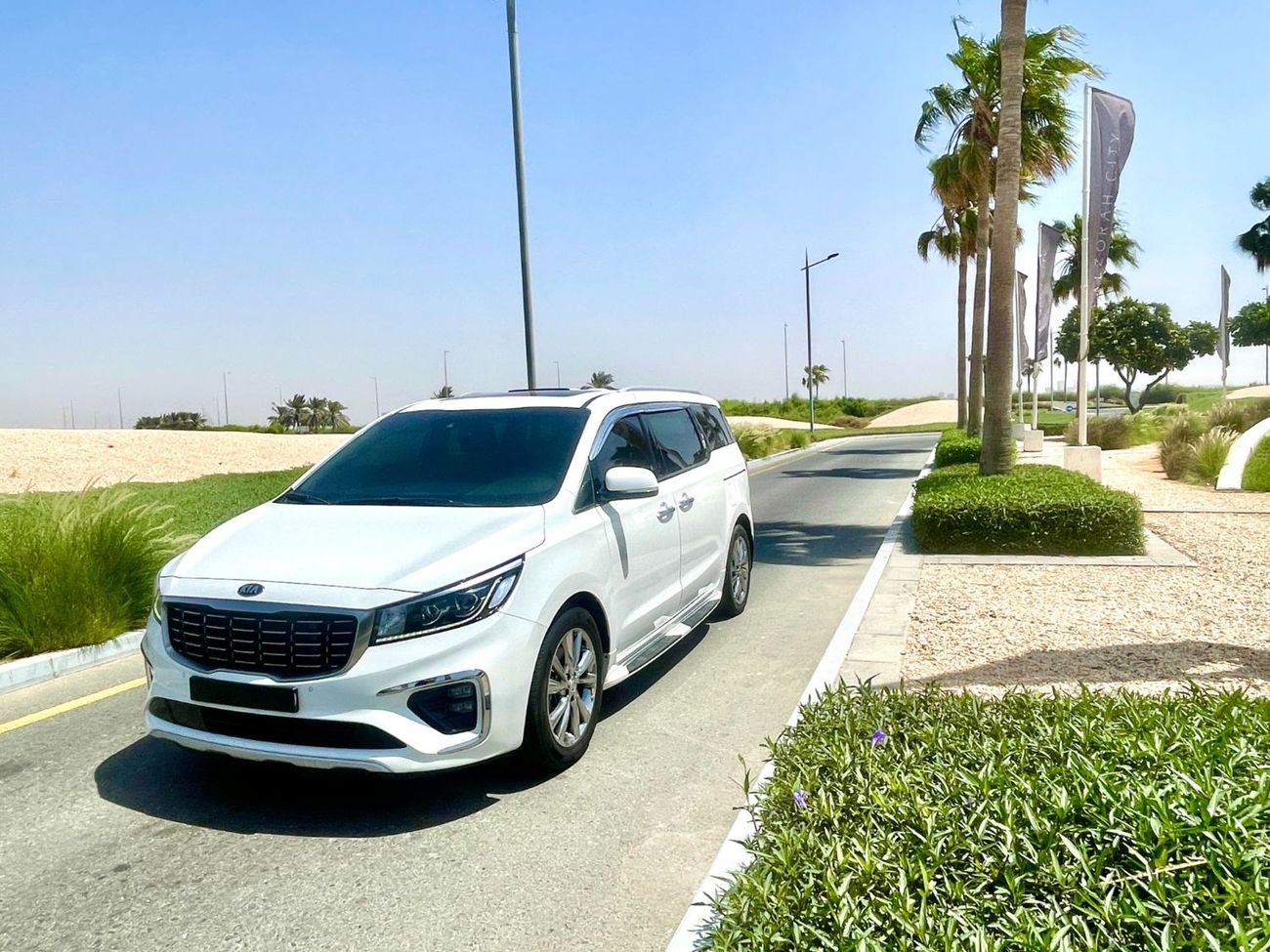 Used Kia Carnival LX AT SAMA ALSHAM UUSED CARS FOR SALE 2020 for sale ...